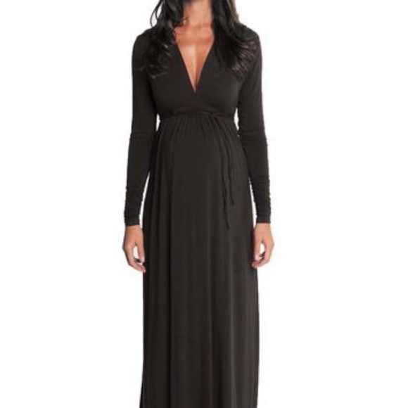 Olian | Dresses | Olian Lucy Maternity Black Long Sleeve Maxi Dress ...